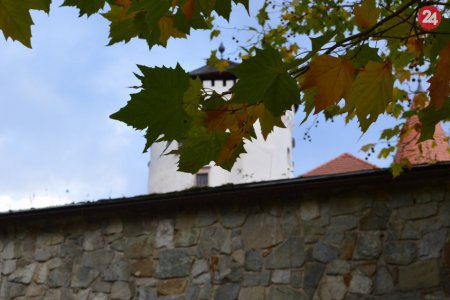 Jesenné pohľady na Budatínsky park: Prechádzka v každom počasí