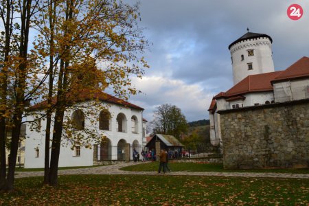 Jesenné pohľady na Budatínsky park: Prechádzka v každom počasí